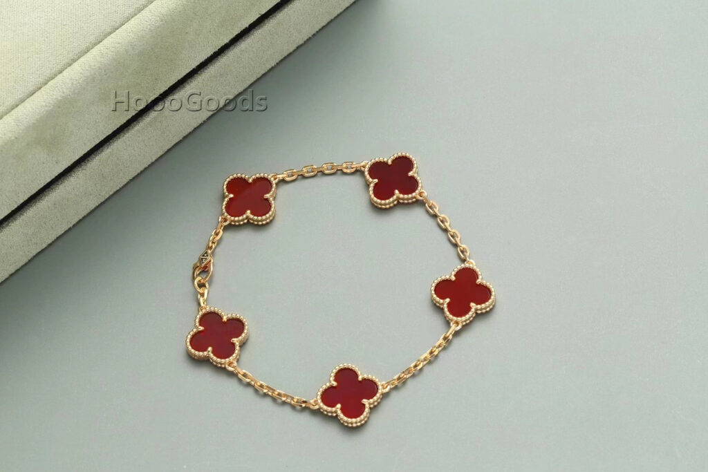 VCA Vintage Alhambra bracelet 5 motifs Carnelian stacking with Cartier ...