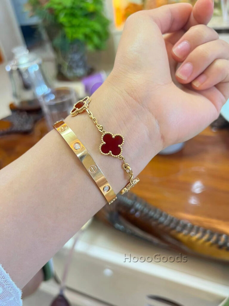 VCA Vintage Alhambra bracelet 5 motifs Carnelian stacking with Cartier ...