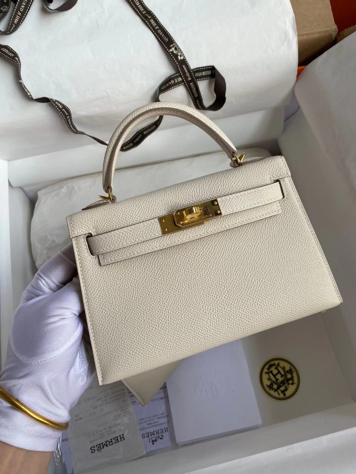 Hermes Mini Kelly 20 II Epsom Craie GHW - HoooGoods