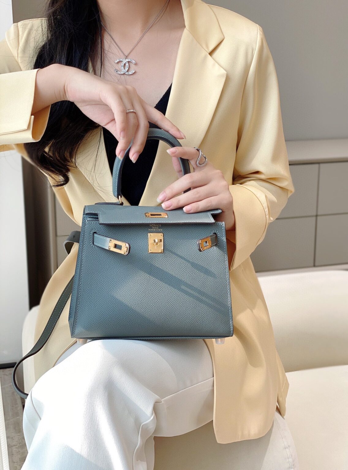 Hermes Vintage Mini Kelly 20 Sellier in gold, black, craie, etoupe ...