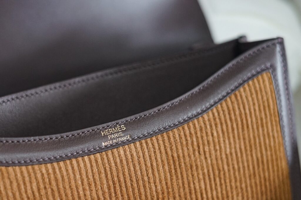 HERMES Constance 24 Corduroy and Swift Blue Marine/Black & Ebene/Tabac ...